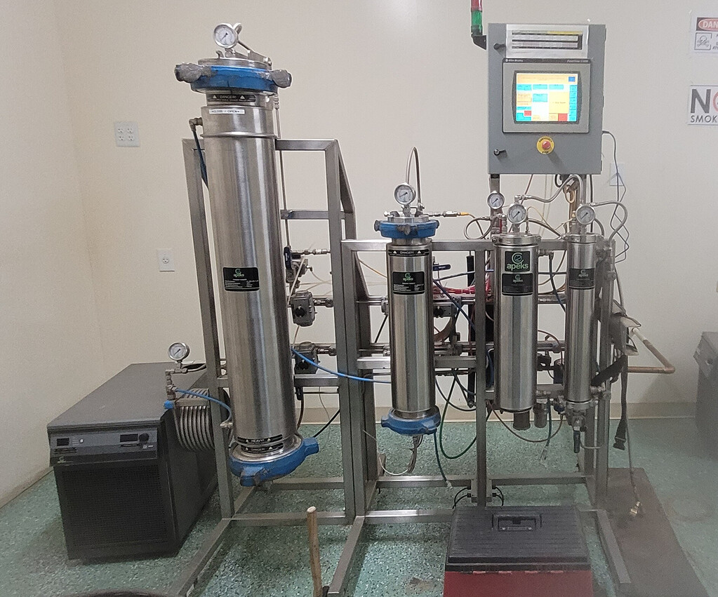 Apeks Supercritical 1500 co2 Oil Extraction system 20L near Los Angeles $20k - Equipment For ...