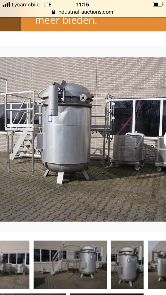 Vertical autoclave as biomass chamber bho - Extraction - Future4200