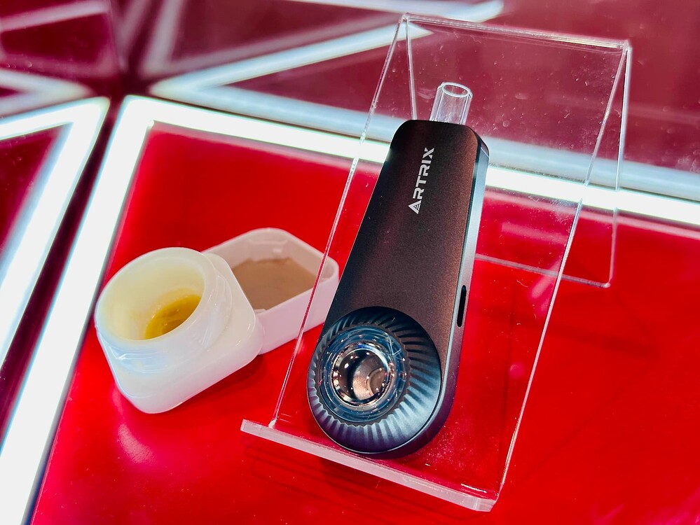 The First-Ever Disposable Dab Pen is Here - Cart Peddler - Future4200