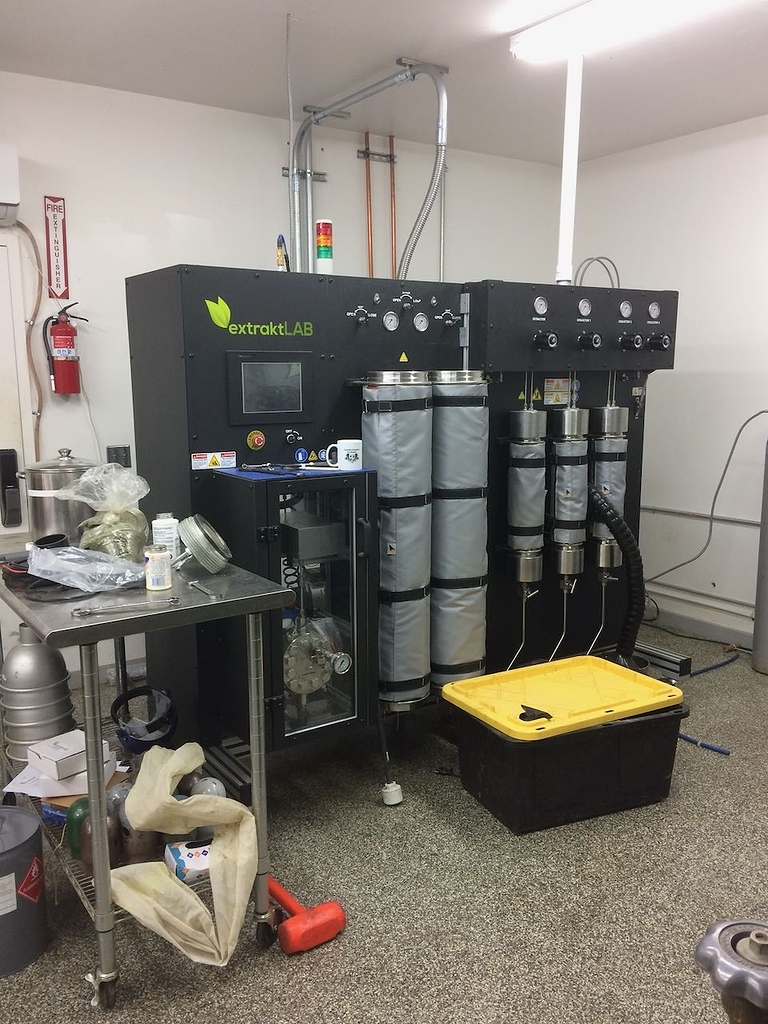 ExtraktLAB 140 CO2 extractor for sale - For Sale - Future4200