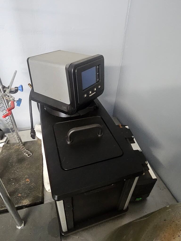 Random lab equipment - Equipment For Sale - Future4200
