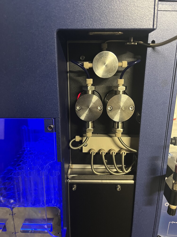 Interchim Puriflash 520 flash chromatography unit for sale - For Sale ...