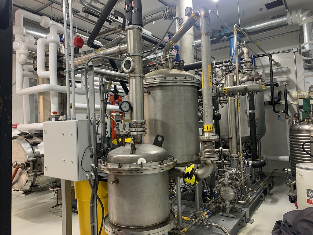 HIGH TEMP / HIGH VACUUM DISTILLATION SYSTEM Thin Film Molecular/Solvent ...