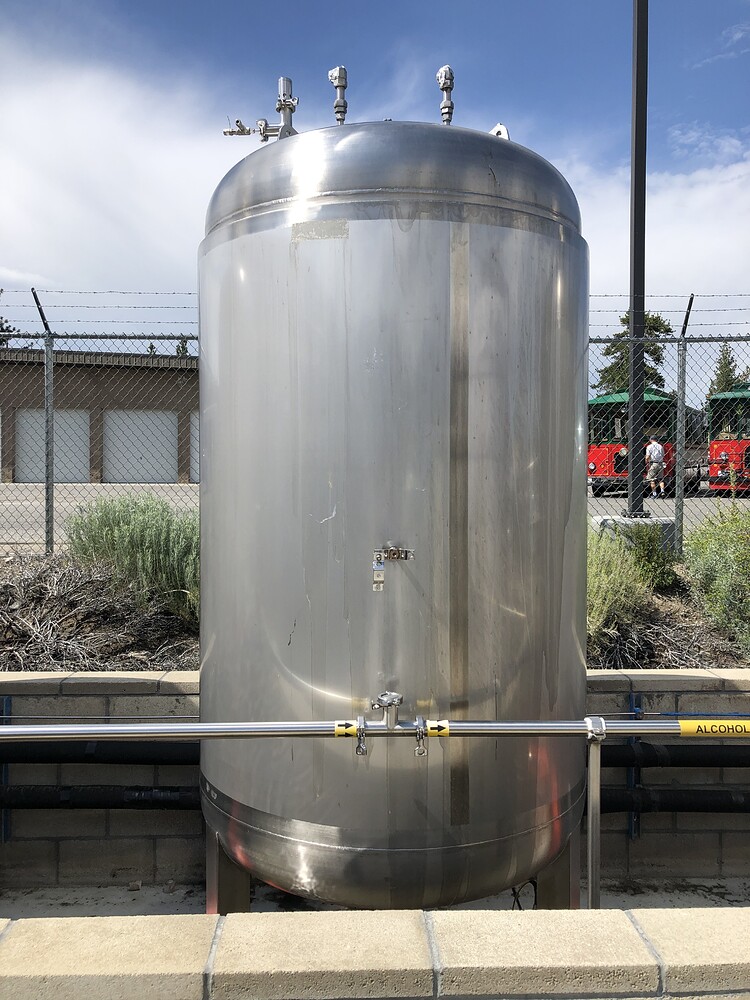 Large 600 Gallon Stainless Pinnacle A.E.S. Ethanol/Solvent Tanks ...