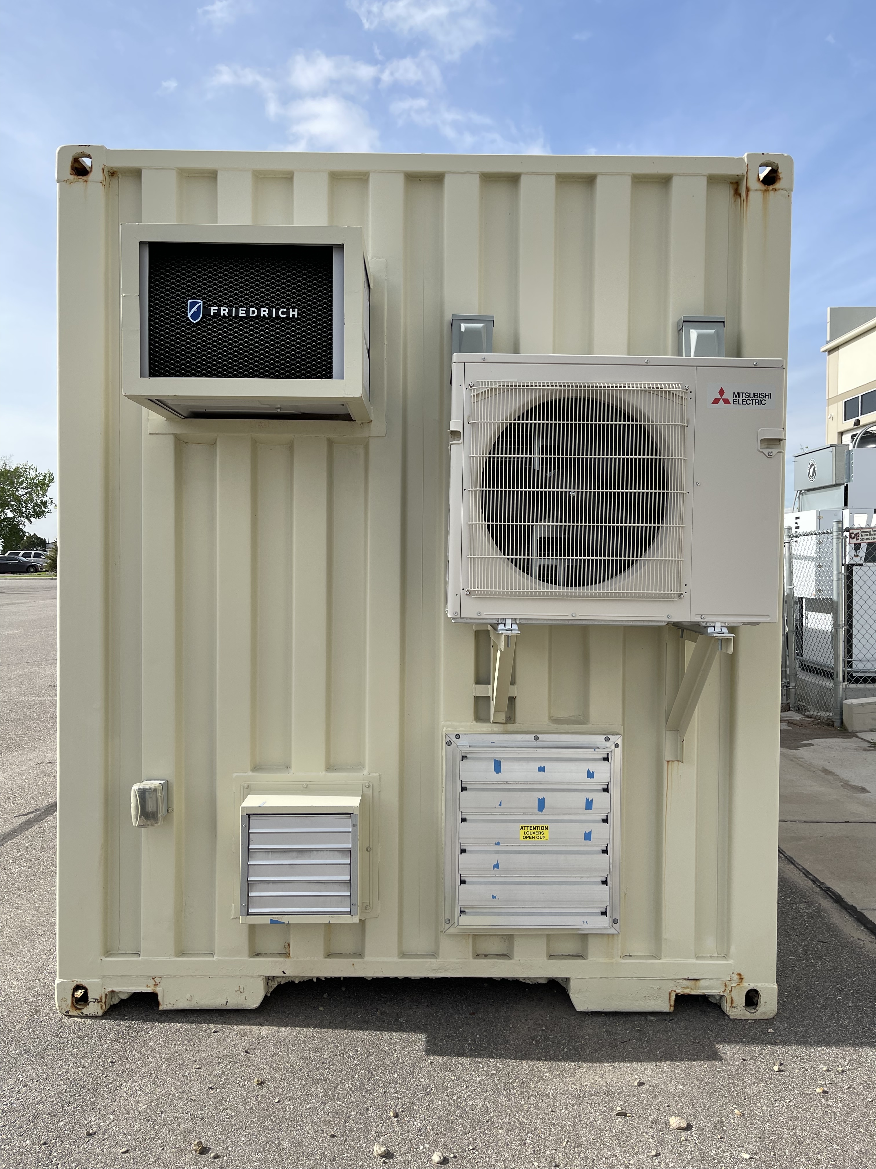 Extactiontek ets MEP 30 and ovens and 45ft storage container - For Sale ...