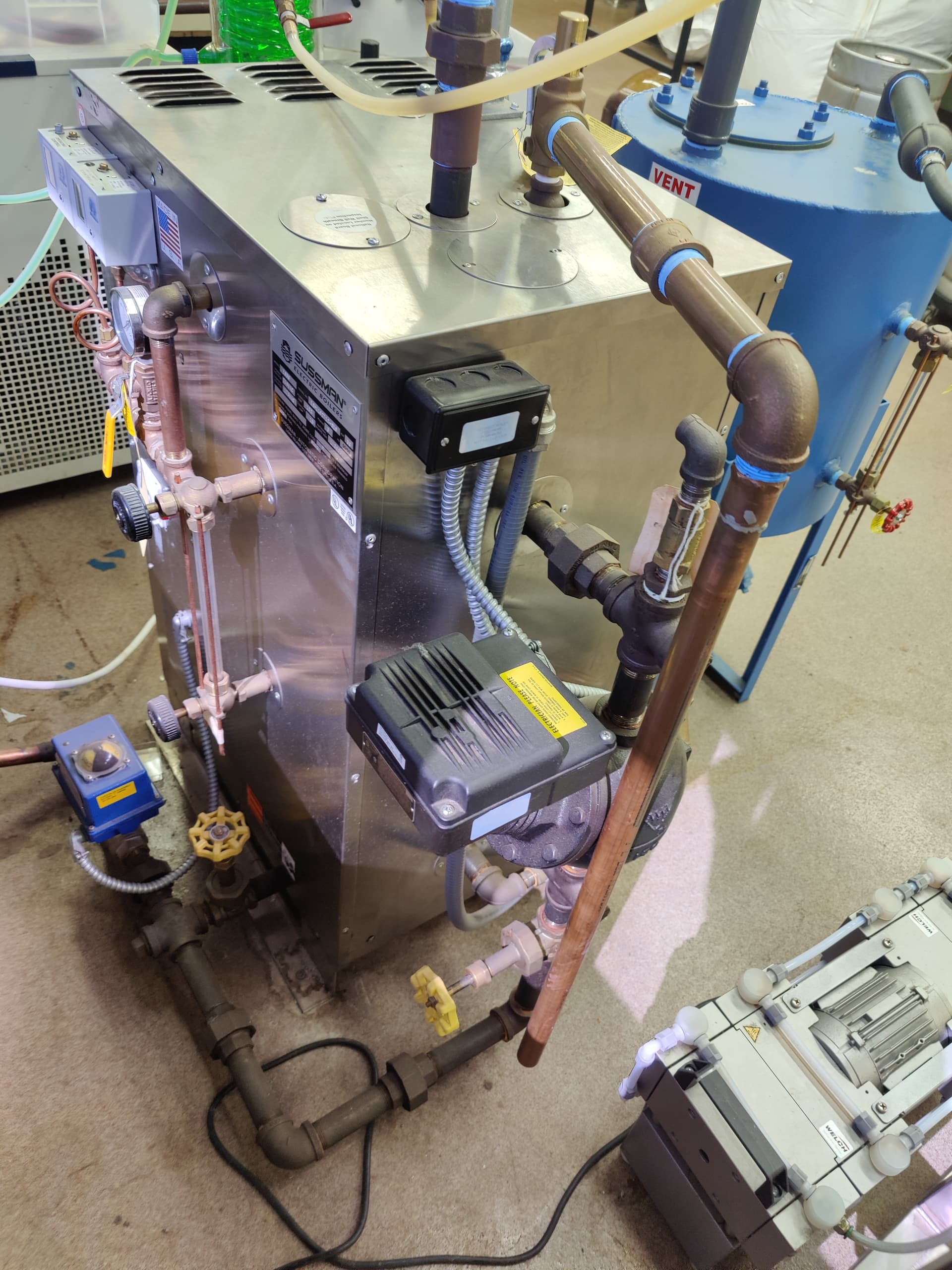 Pinnacle SRS100 with Steam Boiler, Chiller, & Accessories - For Sale ...