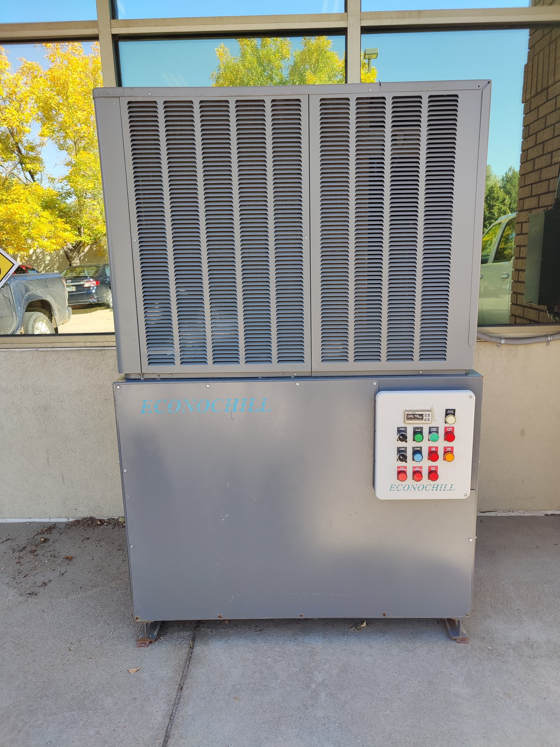 Pinnacle SRS100 with Steam Boiler, Chiller, & Accessories - For Sale ...