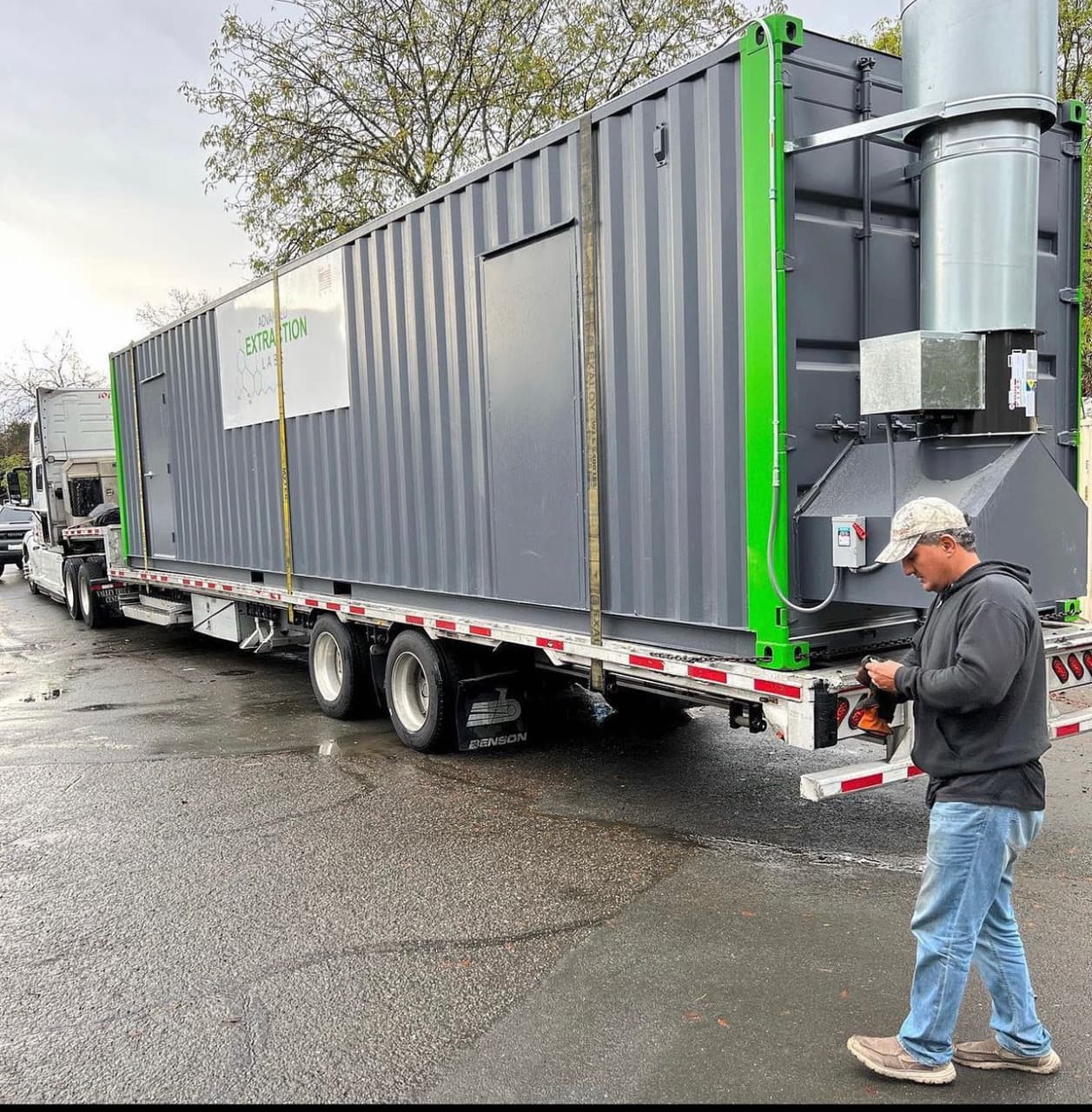 8x40 Insulated Combo Lab - For Sale - Future4200