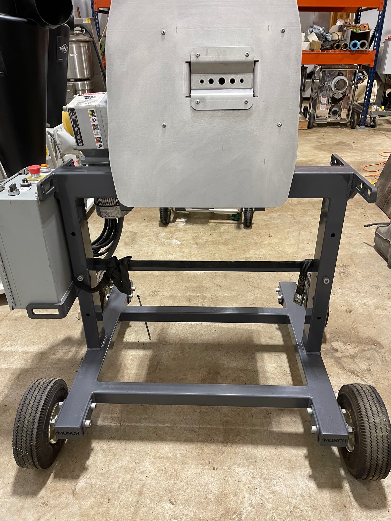 Lightly Used Munch Machine Mother Bucker - Equipment For Sale - Future4200